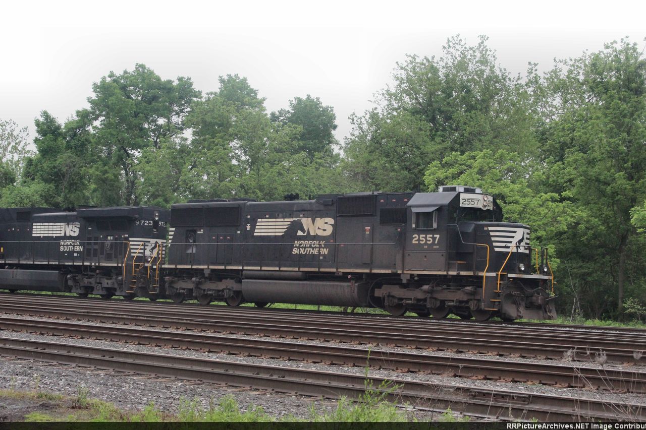 NS 2557
